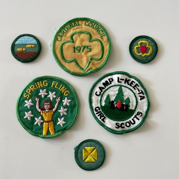 Girl Scouts | Other | Vintage 96s 1970s Girl Scouts Sew And Iron On ...